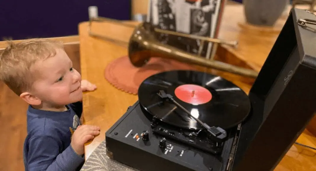 6 Ways to Bring Reggio-Inspired Ideas into Your Home | Creating a Space ...