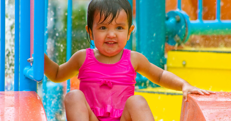 The Ultimate Guide to Valleyfair (For Parents with Younger Kids!)