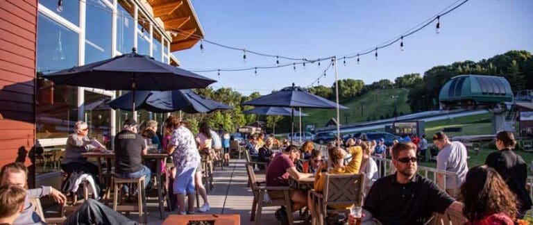 Go, See, Explore: Puttshack Edina | Unleash Your Inner Mini-Golf Champ!